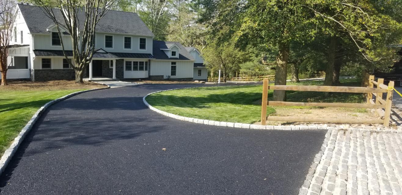 Driveway Curbs – ProTech Curbs
